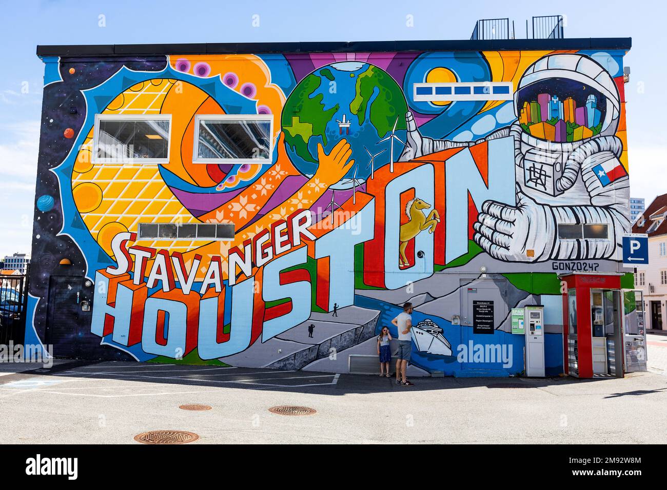 Street art spotted at the port of Stavanger in Norway Stock Photo - Alamy