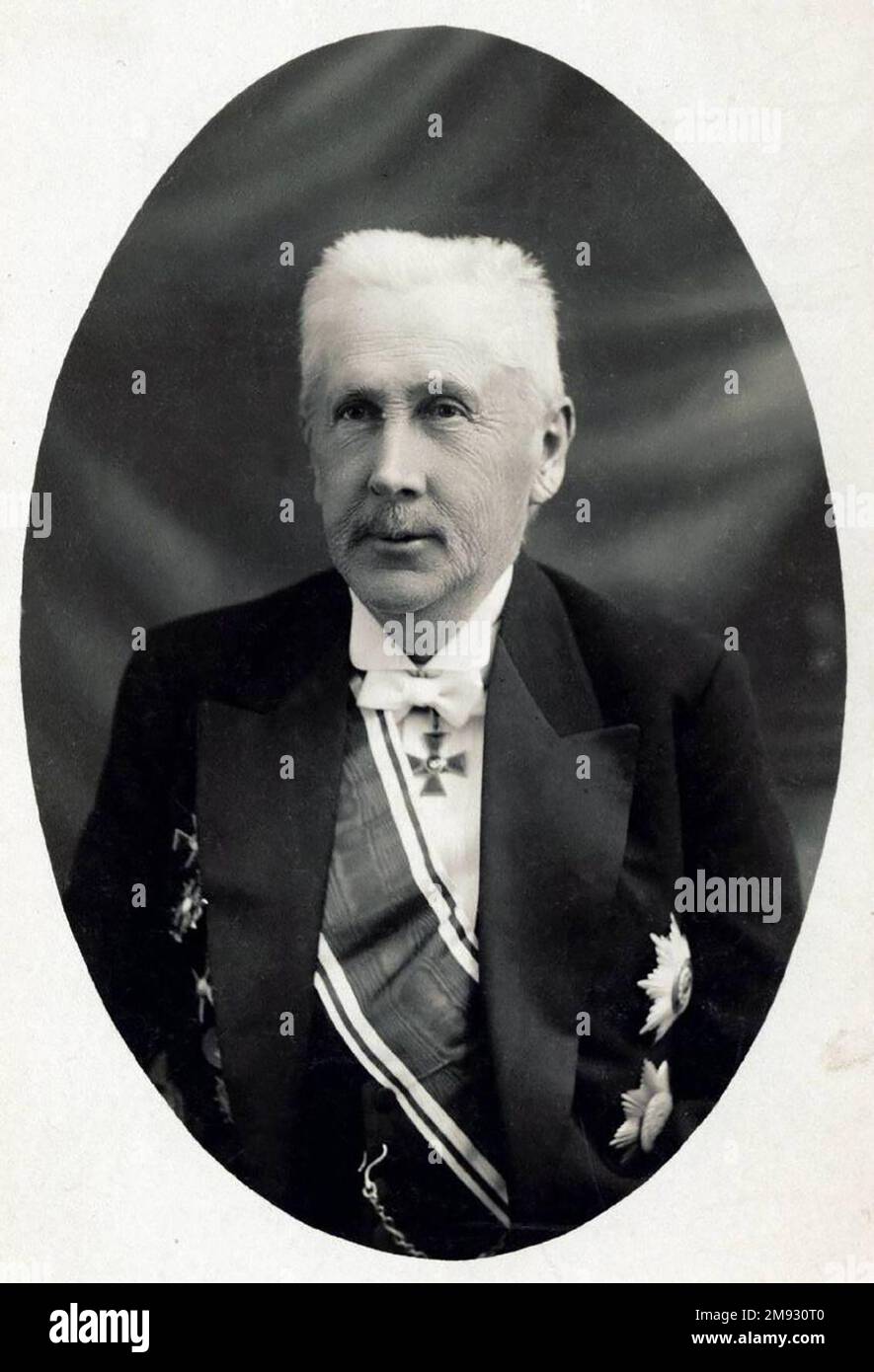 Heinzelmann hi-res stock photography and images - Alamy