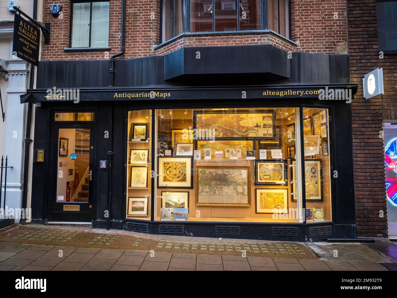 Exterior of Altea Gallery, St George Street, London W1 Stock Photo - Alamy