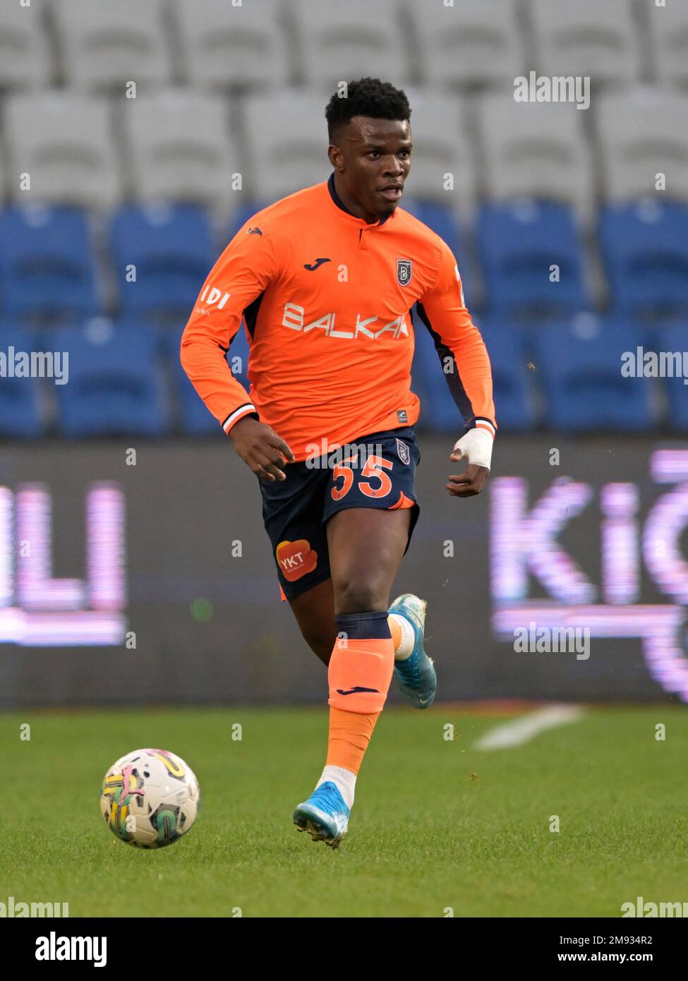 ISTANBUL - Youssouf Ndayishimiye of Medipol Basaksehir during the ...