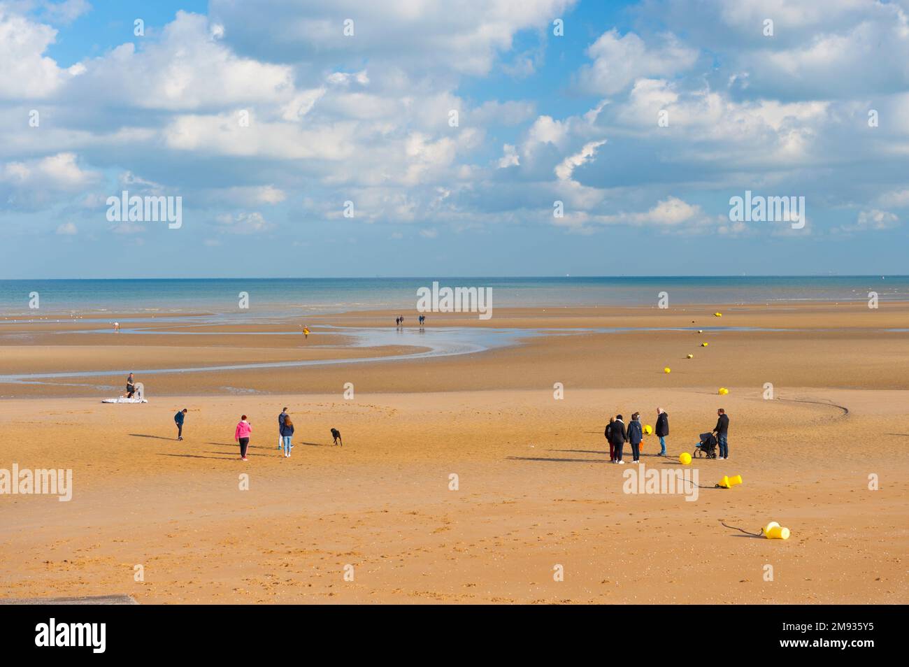Low tide during spring hi-res stock photography and images - Alamy