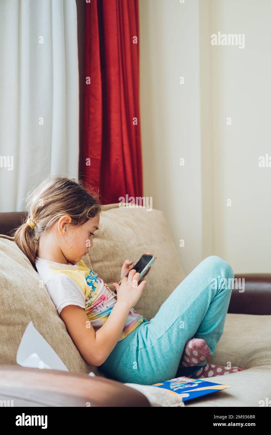 Little girl using computer hi-res stock photography and images - Alamy