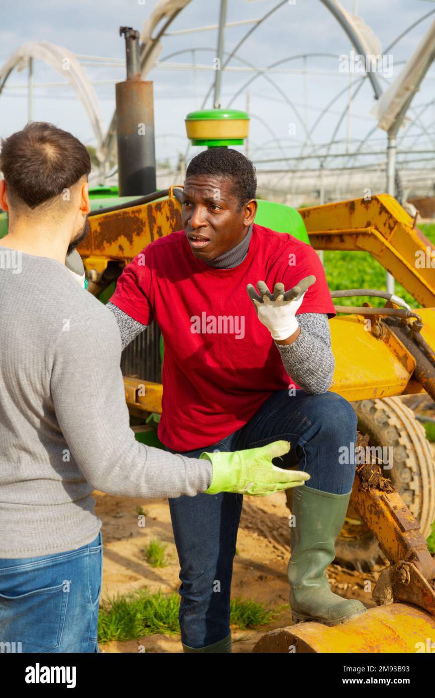 Angry farmers meeting hi-res stock photography and images - Alamy