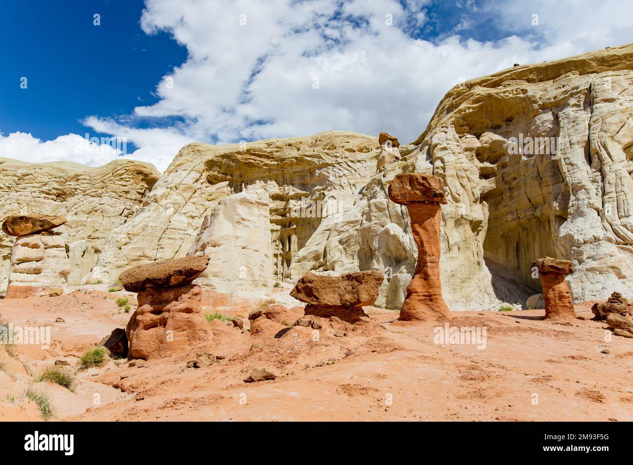 Hoodoo and Paria Rimrocks in the Vermillion Cliffs, Utah, USA ...