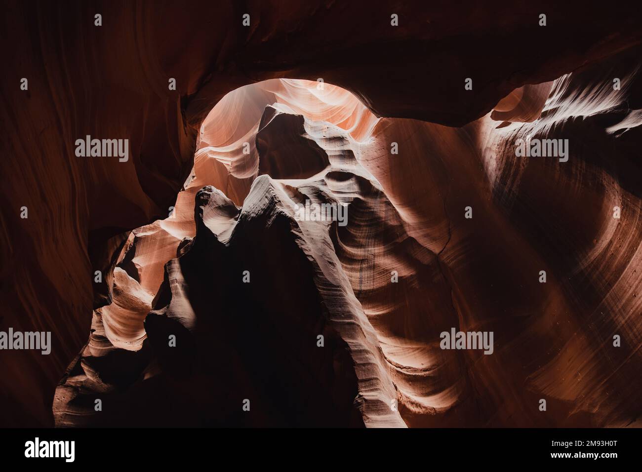 Glowing colors of Upper Antelope Canyon, the famous slot canyon in ...