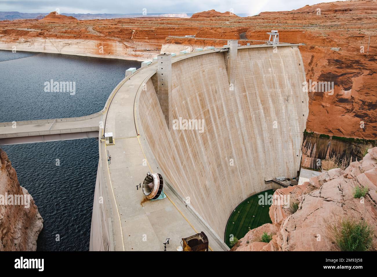 Glen Canyon dam on the Colorado River and Lake Powell in Arizona, USA ...