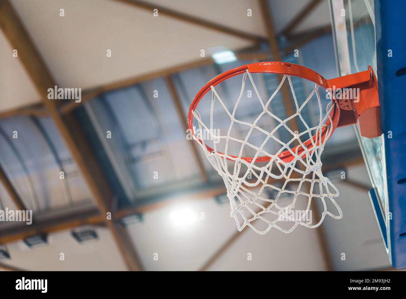 Low point curve hi-res stock photography and images - Alamy