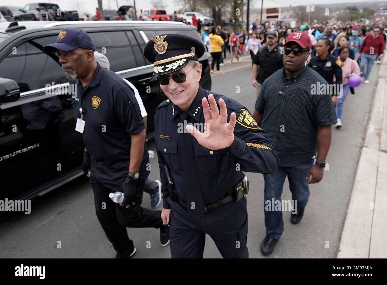 San Antonio Police Chief William McManus, center, joins thousands of ...