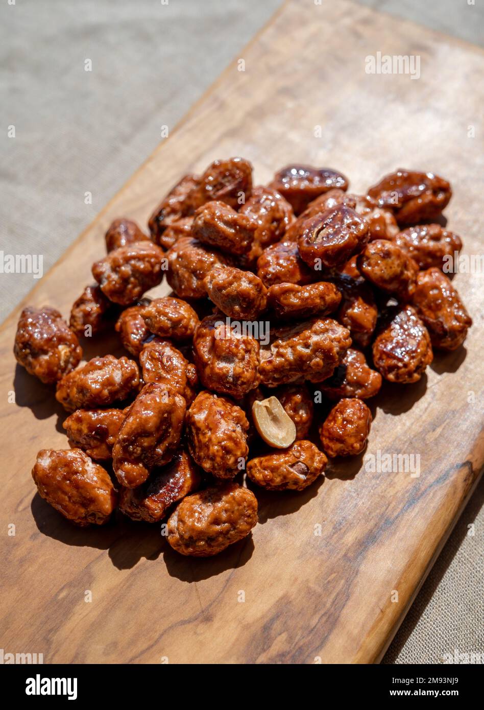 Chouchou caramelized peanuts isolated close hi-res stock photography ...