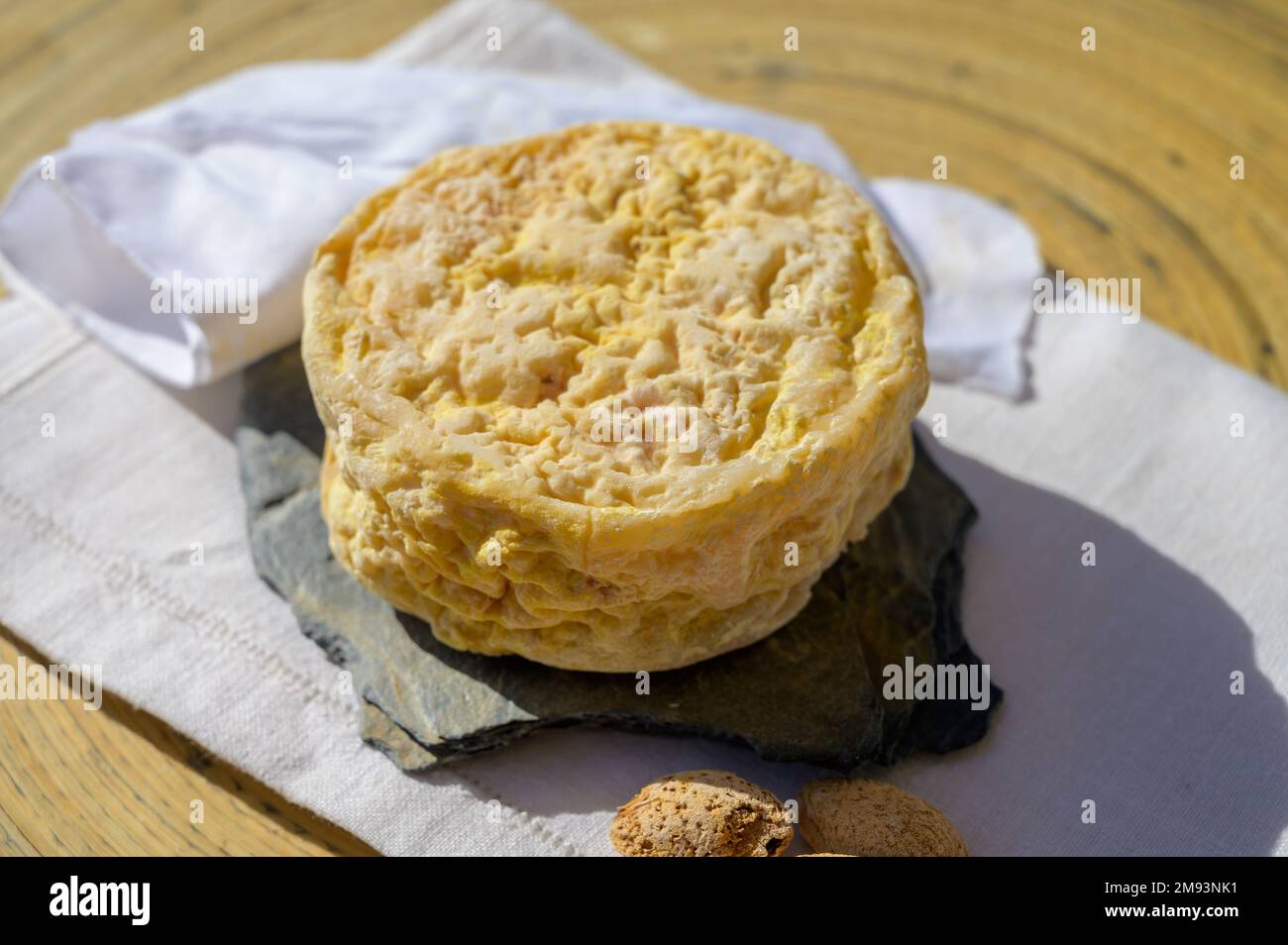 Tasting of local portuguese matured cheese queijo serpa, Setubal area ...