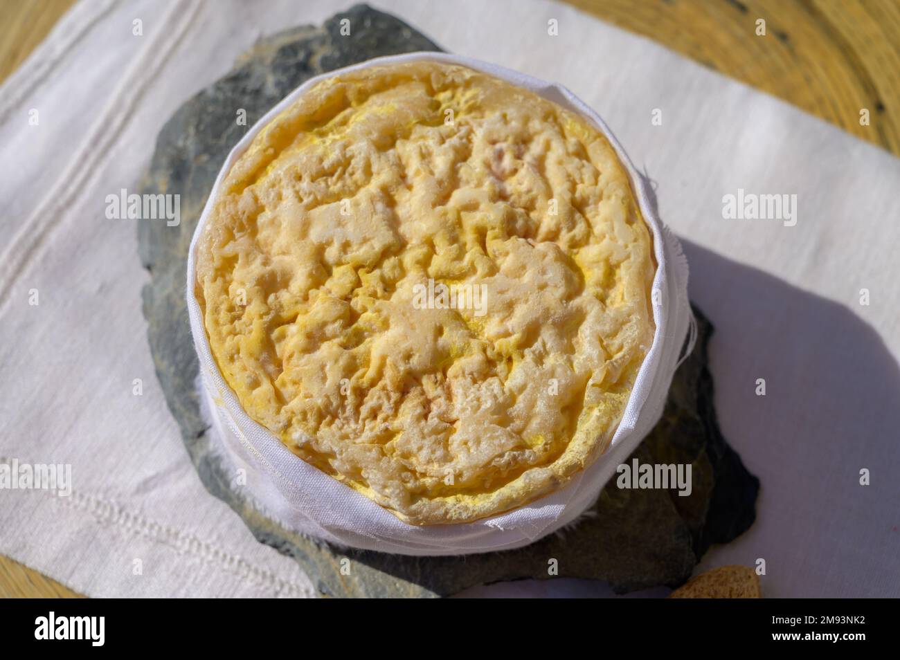 Tasting of local portuguese matured cheese queijo serpa, Setubal area ...