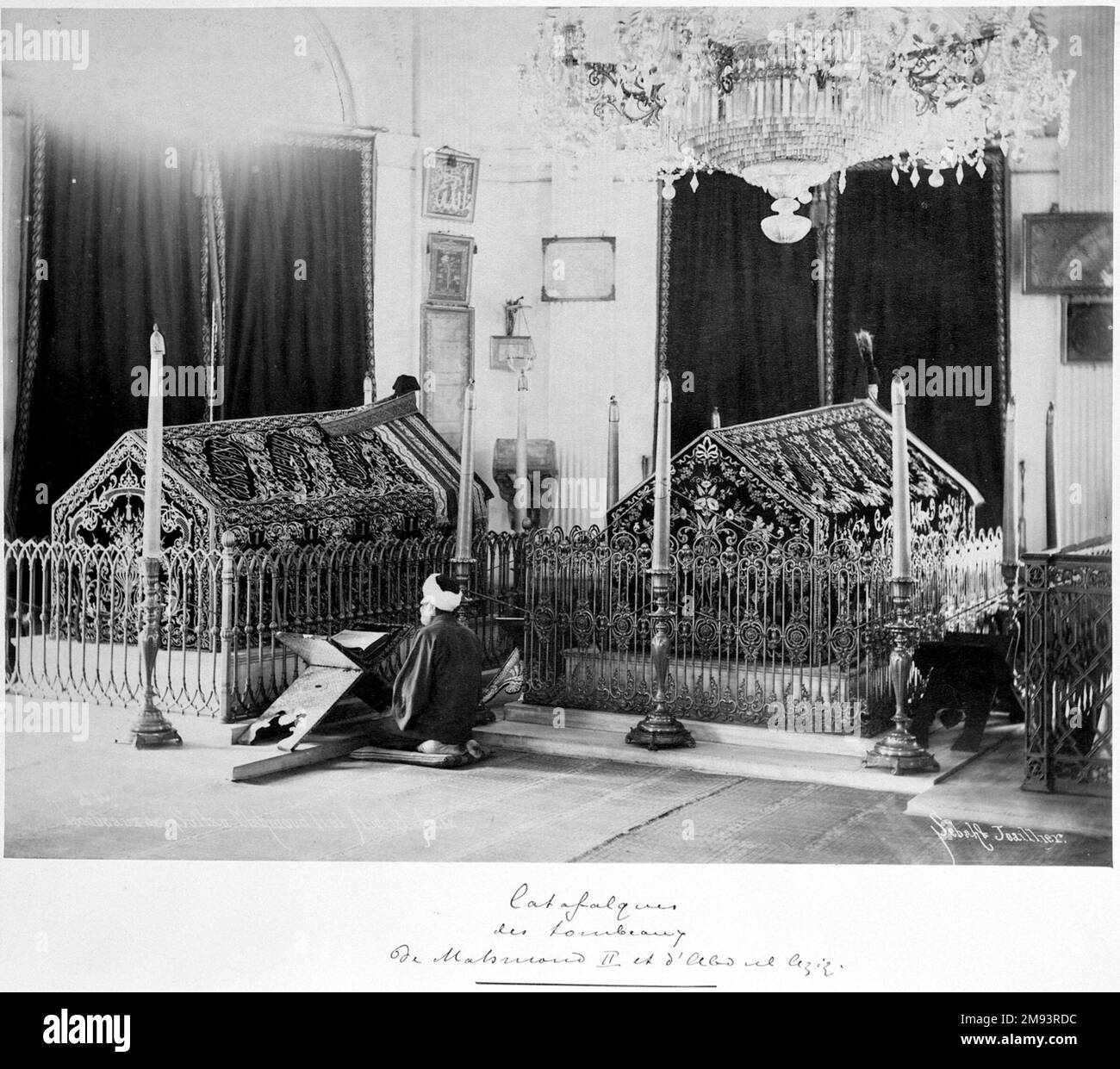 Tombs of Sultan Mahmud II (r. 1808-1839) and Abd'ul Aziz (r. 1861-1876 ...