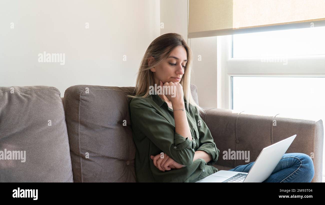 Online adult tutorial hi-res stock photography and images - Alamy