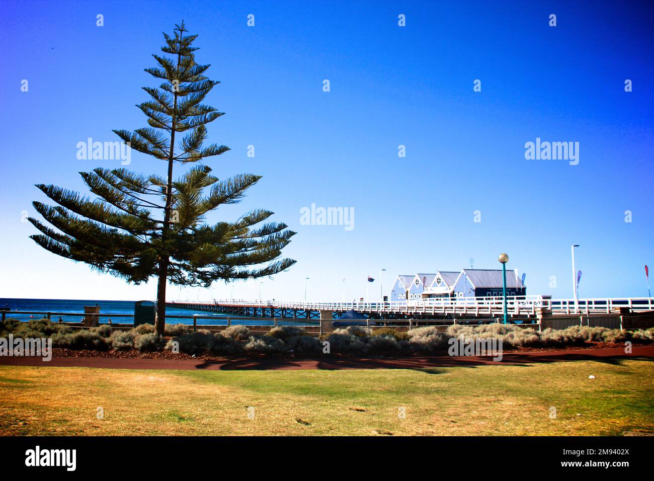 Busselton jetty fishing hi-res stock photography and images - Alamy