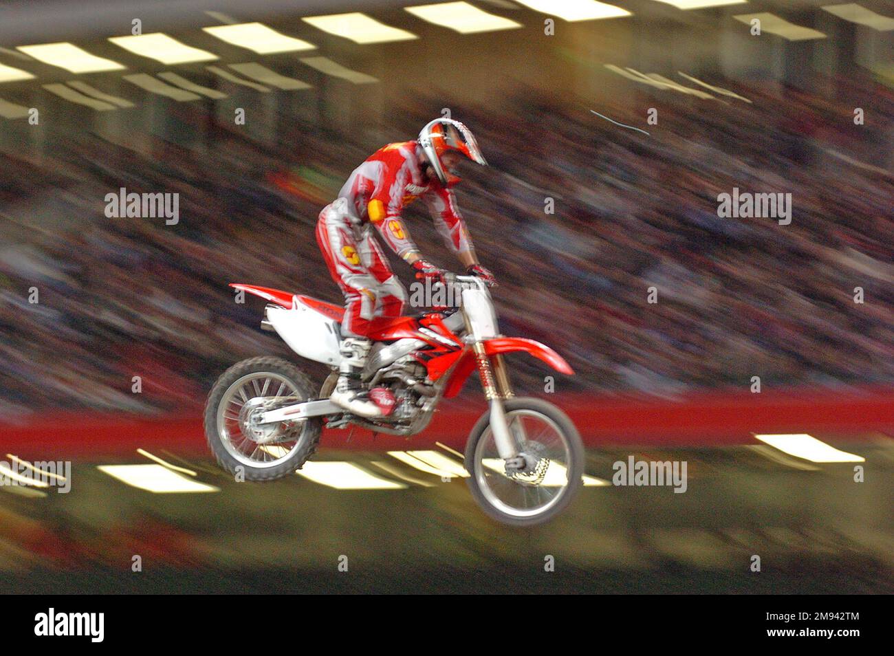 Stunt motorcycle rider Jason Rennie doing his record breaking jump at ...