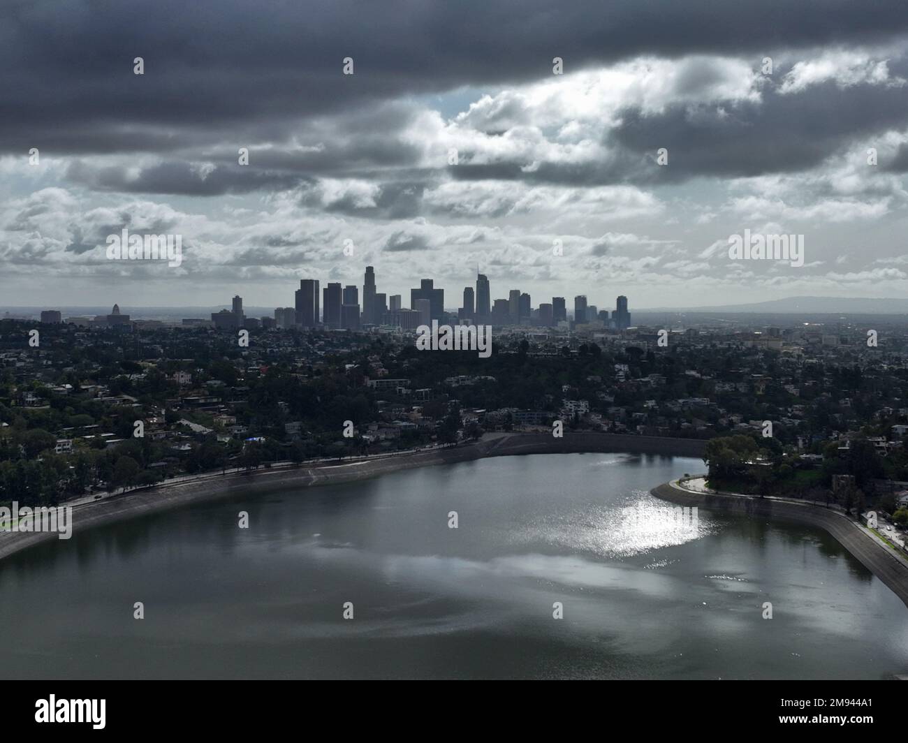 Rain storms begin to clear out from the skies above Los Angeles. Local ...