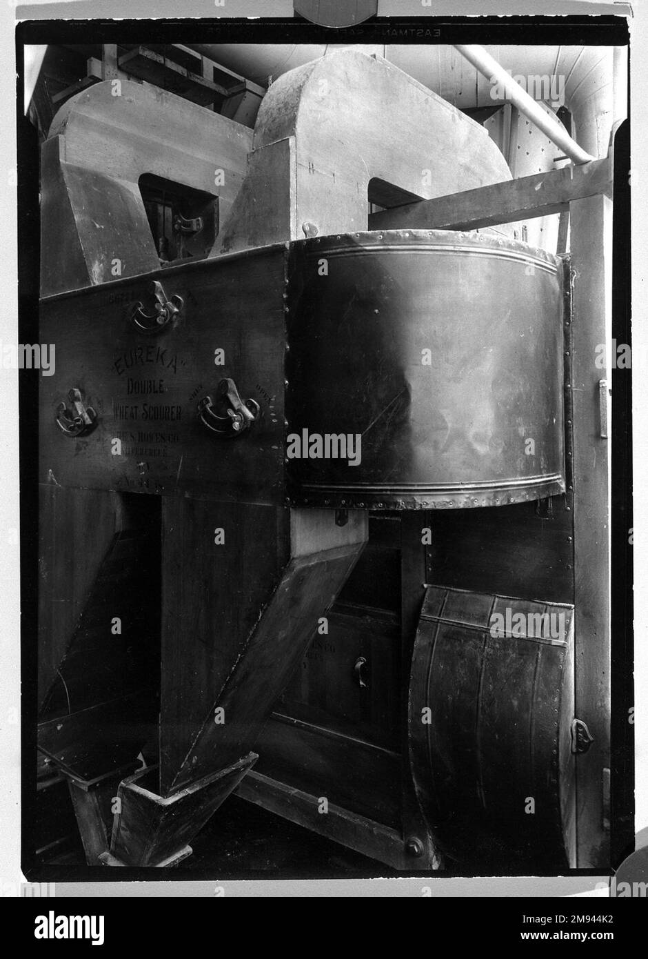 [Untitled] (Eureka Double Wheat Sifter) Lewis Wickes Hine (American ...