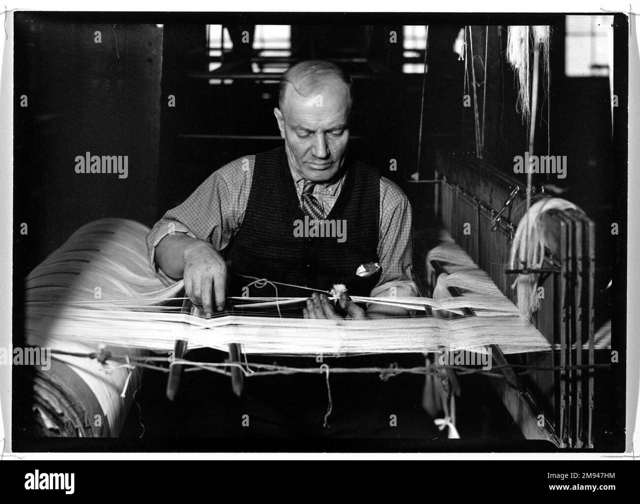 12 7 x 18 4 cm Black and White Stock Photos & Images - Alamy