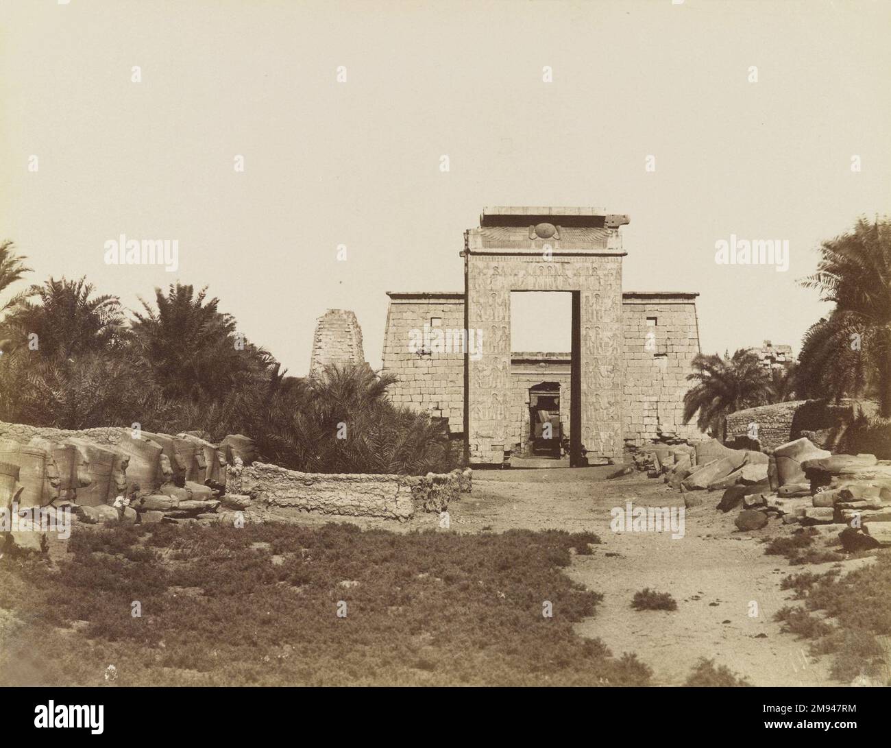 Karnak Sphinx et Pylone de Ptolomee Antonio Beato (Italian and British ...