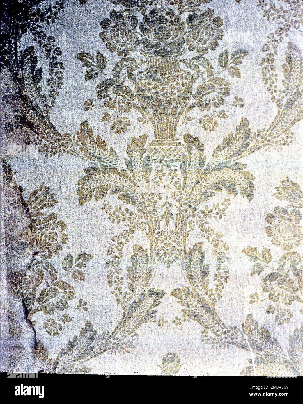 Wallpaper , ca. 1900. Paper, 22 x 33 3/4 in. (55.9 x 88.3 cm ...