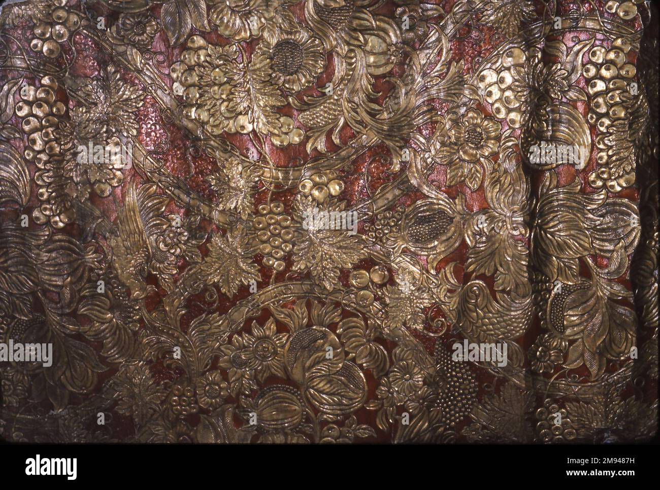 Victorian wallpaper patterns hi-res stock photography and images - Alamy