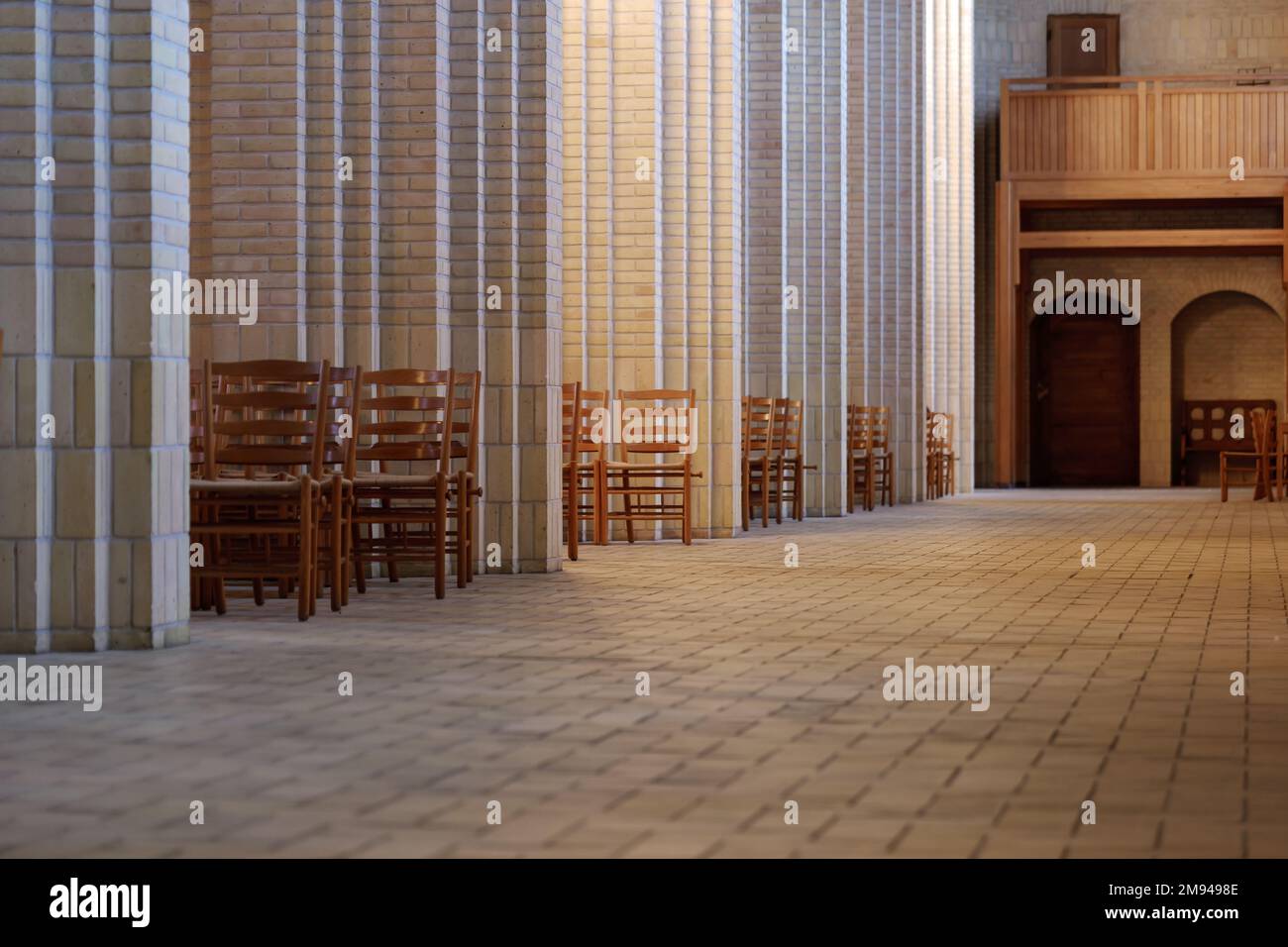 White brick wall without people hi-res stock photography and images - Alamy