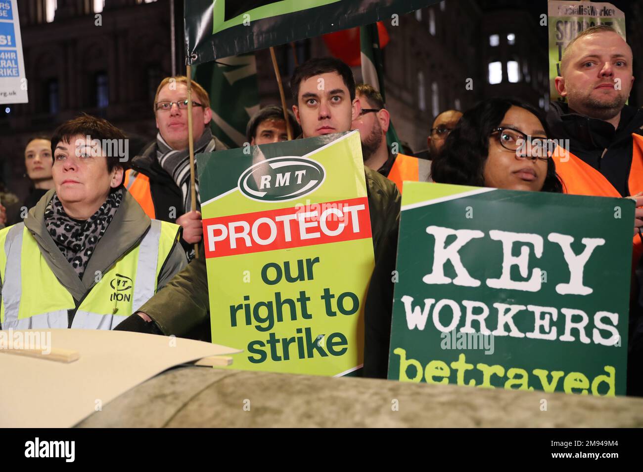 Minimum service levels bill hi-res stock photography and images - Alamy