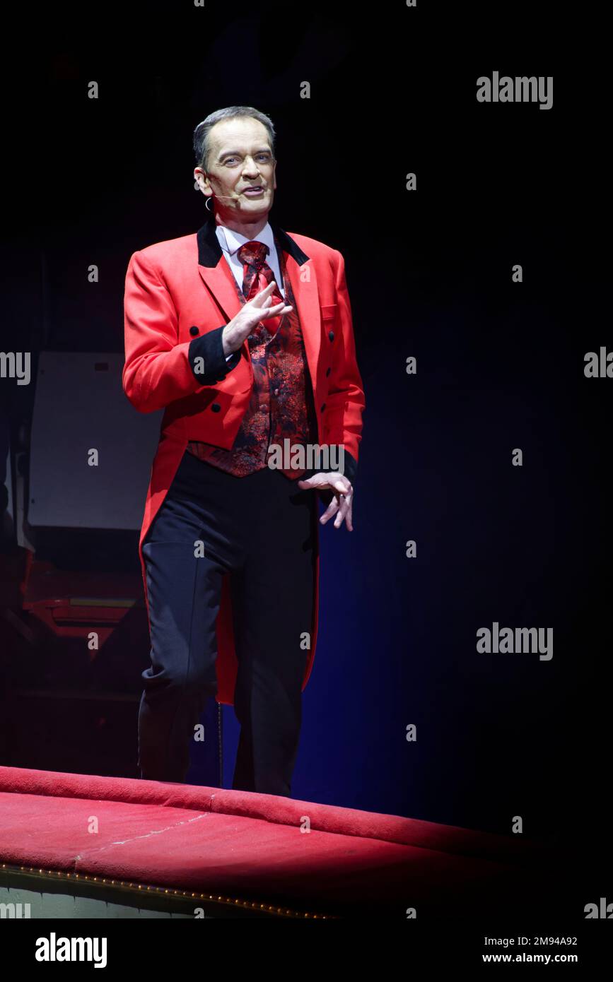 Paris, France. 15th Janv, 2023. Michel Palmer, Mr. Loyal performs during Cirque Bouglione's ...