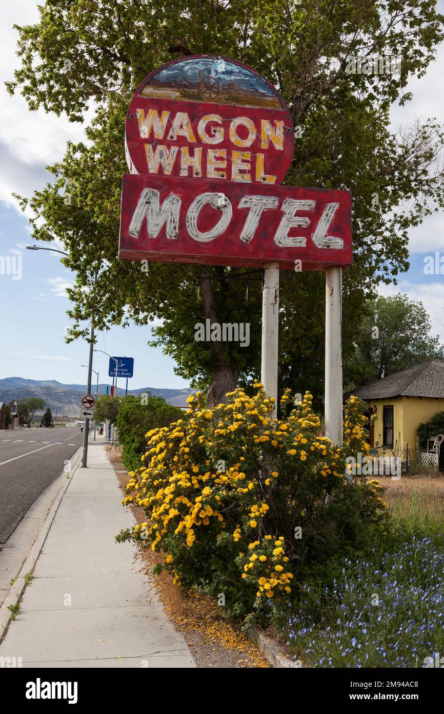 Vintage neon sign of the Wagon Wheel Motel in Wells, Nevada still stand ...