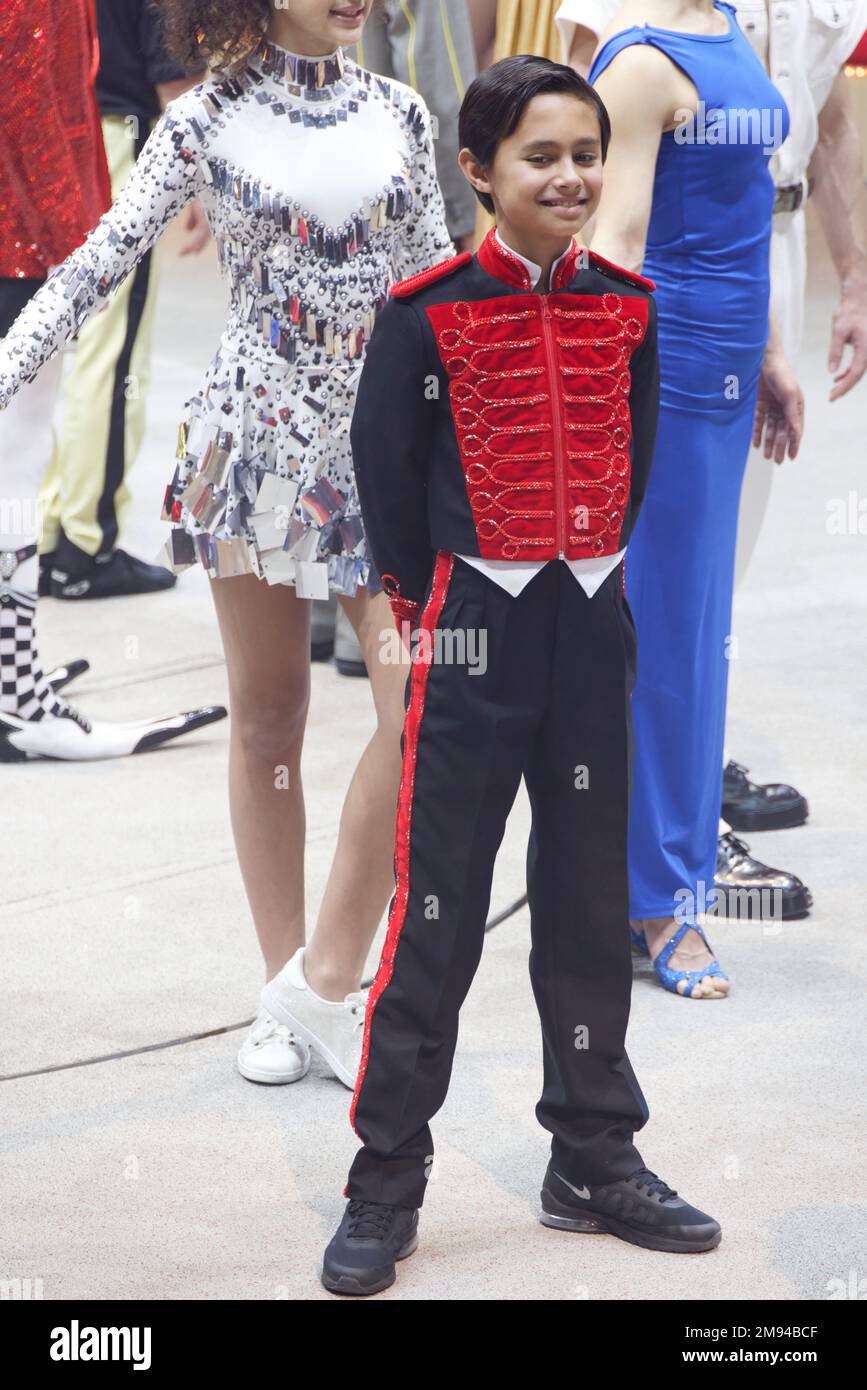 Paris, France. 15th Janv, 2023. Artists perform during Cirque Bouglione's 'Fantaisie' show at ...