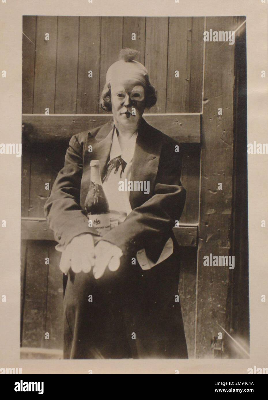 Vintage clown photo hi-res stock photography and images - Alamy