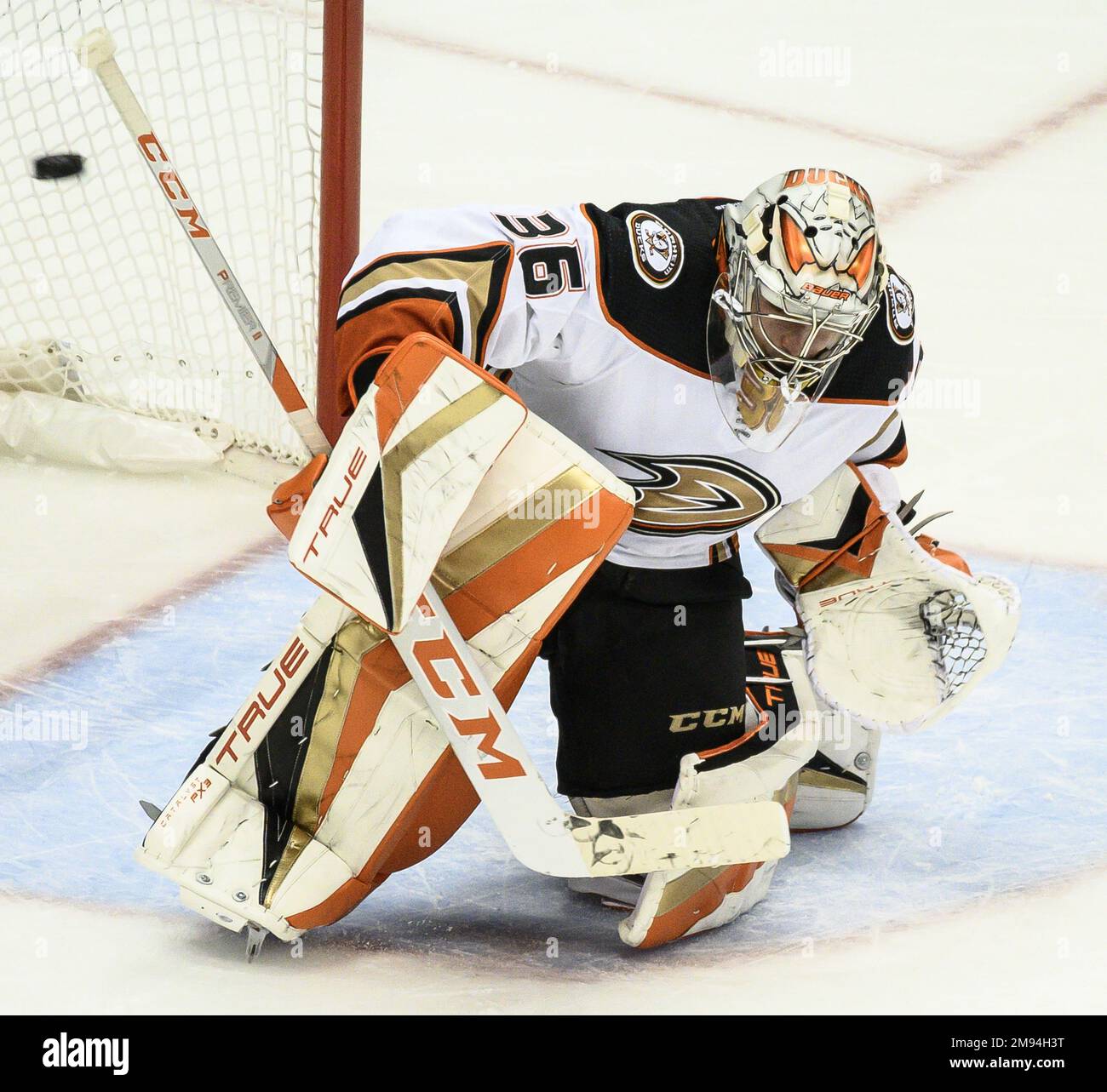 Pittsburgh, United States. 16th Jan, 2023. Pittsburgh Penguins left ...