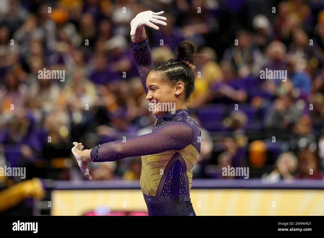 Baton Rouge, LA, USA. 16th Jan, 2023. LSU's Haleigh Bryant competes on ...