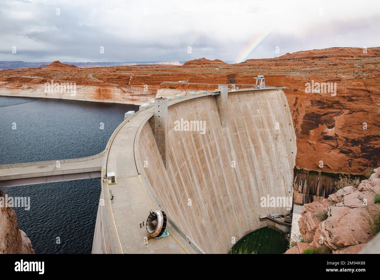 Glen Canyon dam on the Colorado River and Lake Powell in Arizona, USA ...