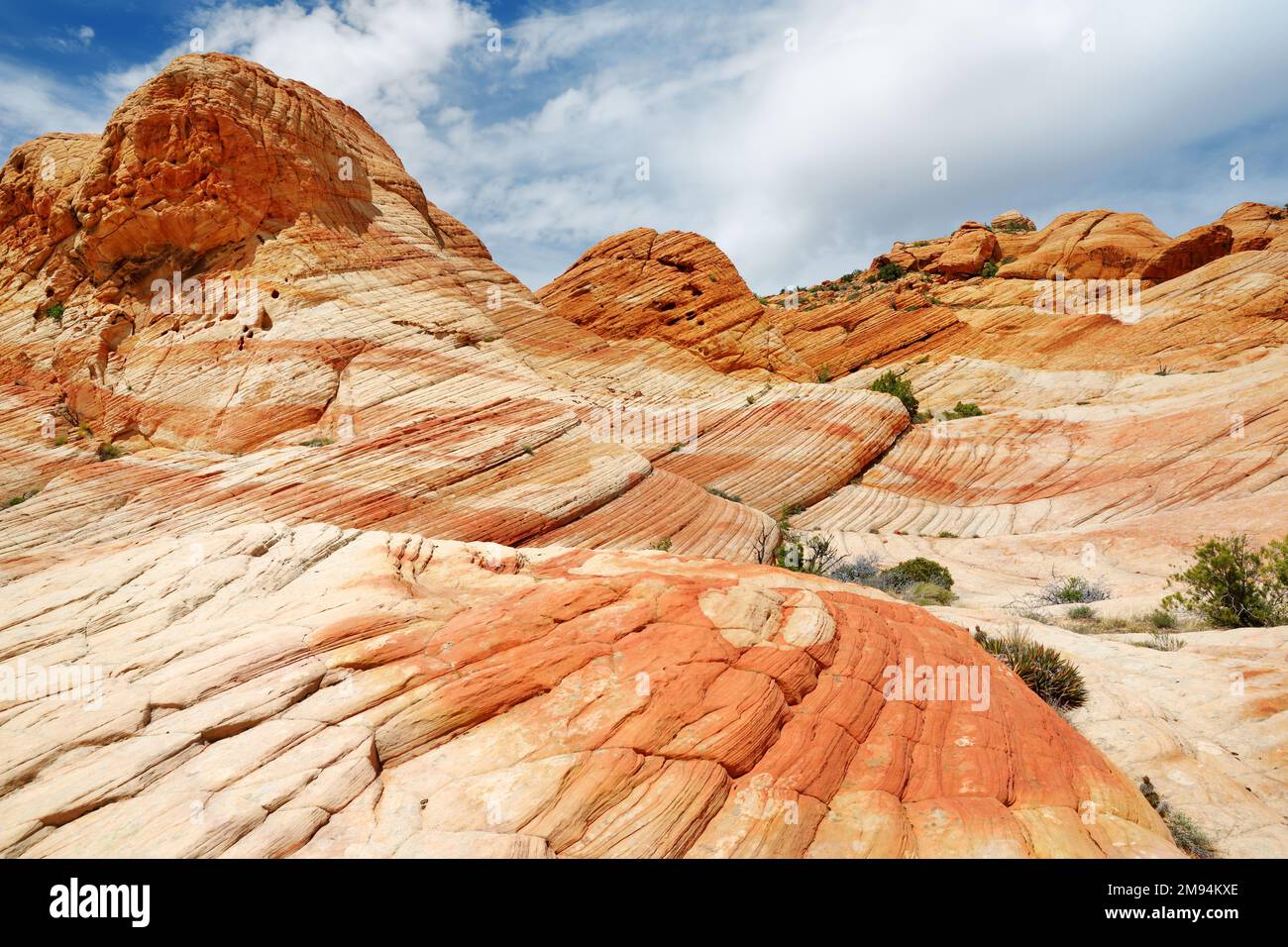 Scenic view of marvelous red and white sandstone formations of Yant ...