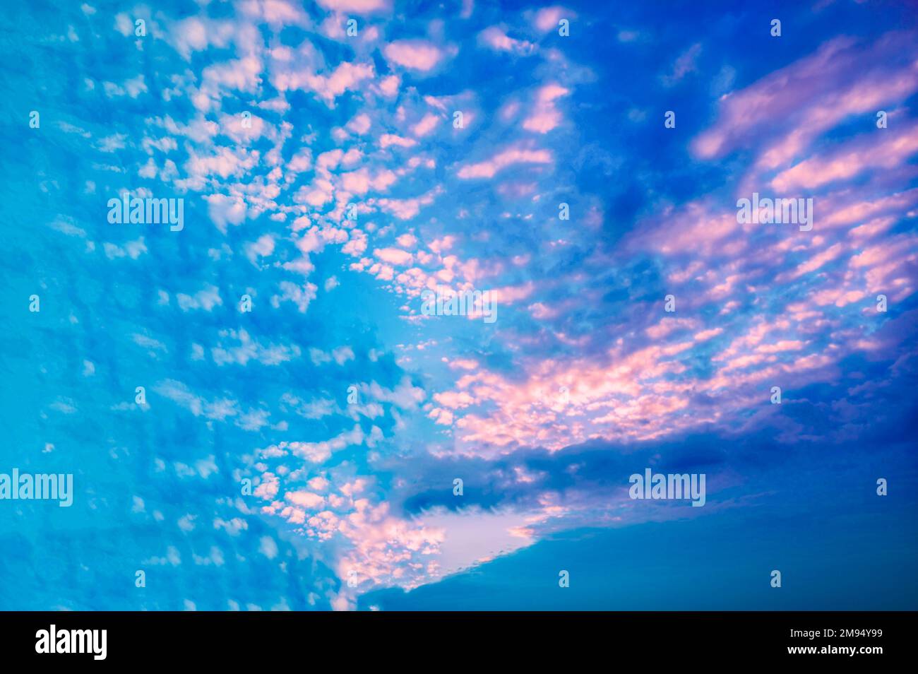 Time lapse mountain peak sky hi-res stock photography and images - Alamy