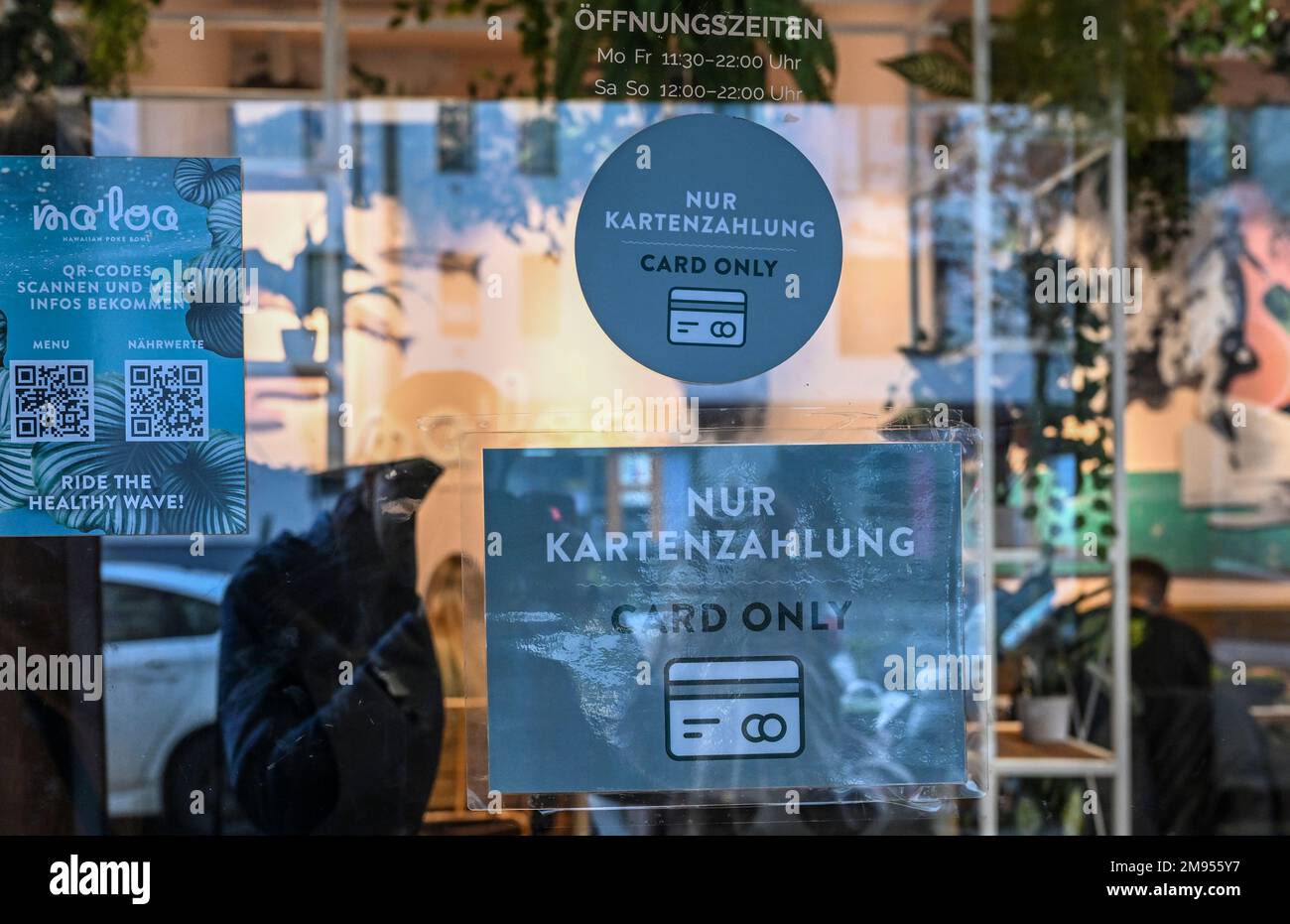 Maloa hi-res stock photography and images - Alamy