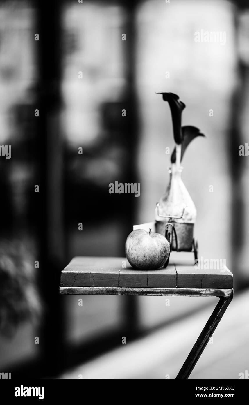 A still life black and white Stock Photo - Alamy