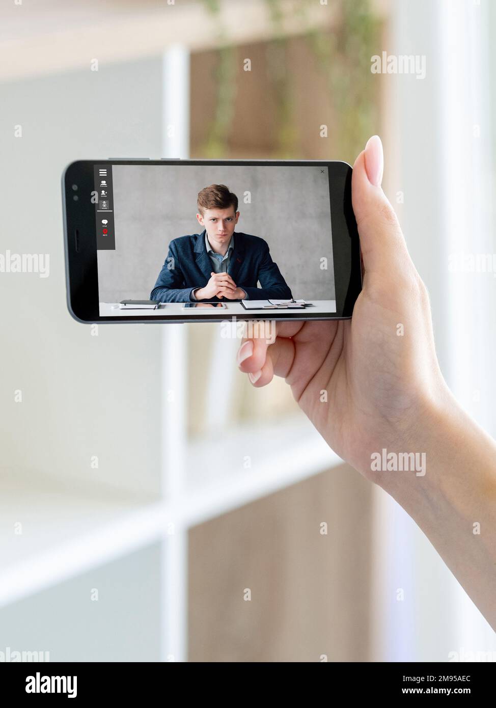 Mobile conference hi-res stock photography and images - Alamy
