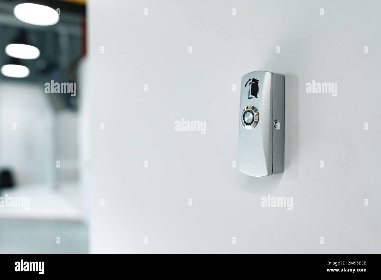 Electronic key access system door lock on the wall Stock Photo - Alamy