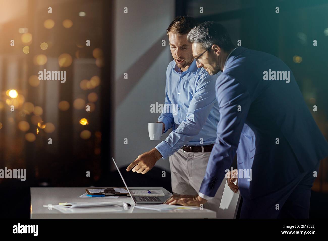 Design plan review hi-res stock photography and images - Alamy