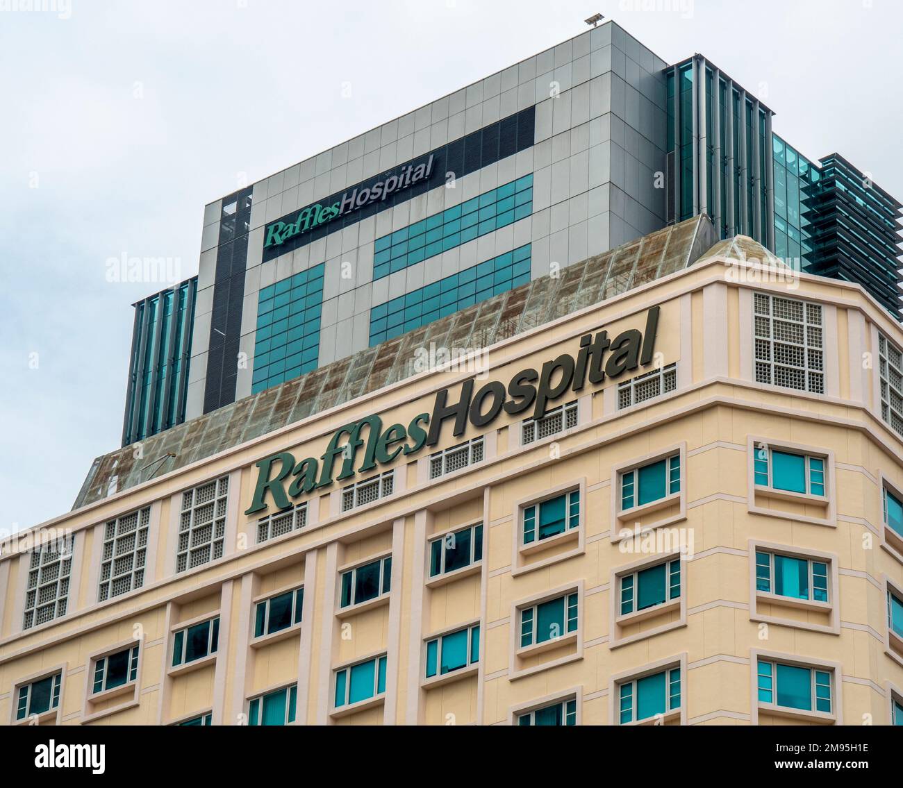 Raffles Hospital in Singapore Stock Photo - Alamy