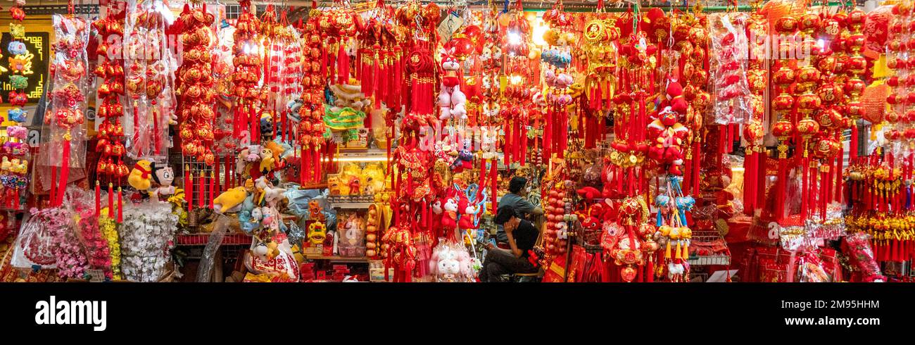 Chinese retail shop hi-res stock photography and images - Alamy