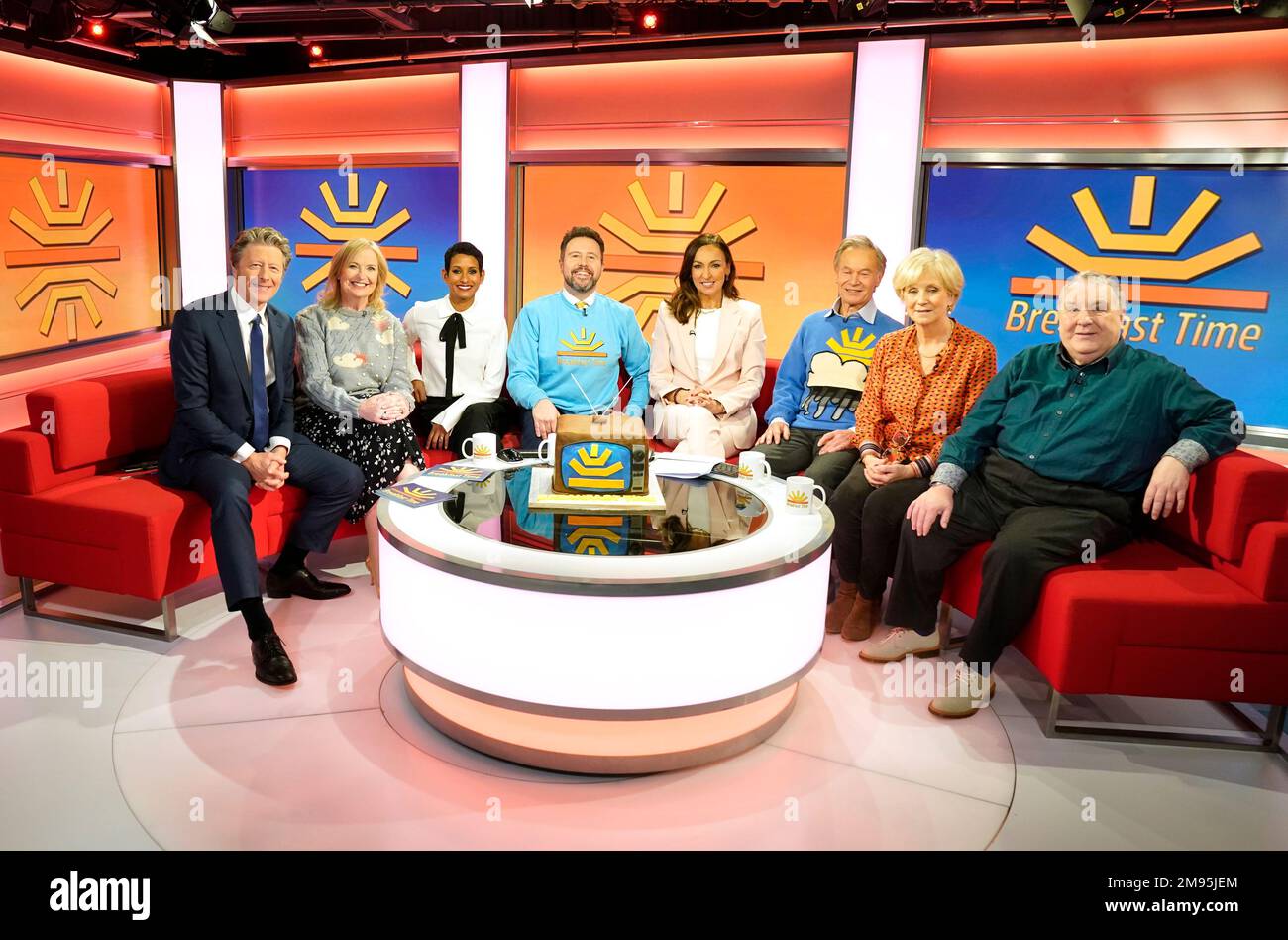 (left to right) Charlie Stayt, Carol Kirkwood, Naga Munchetty, Jon Kay ...