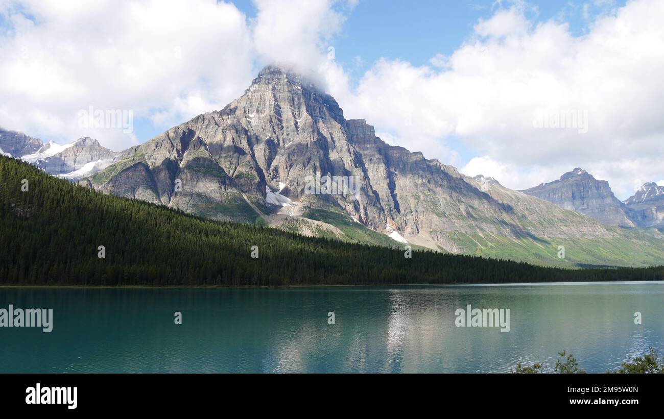 Banf national park hi-res stock photography and images - Alamy