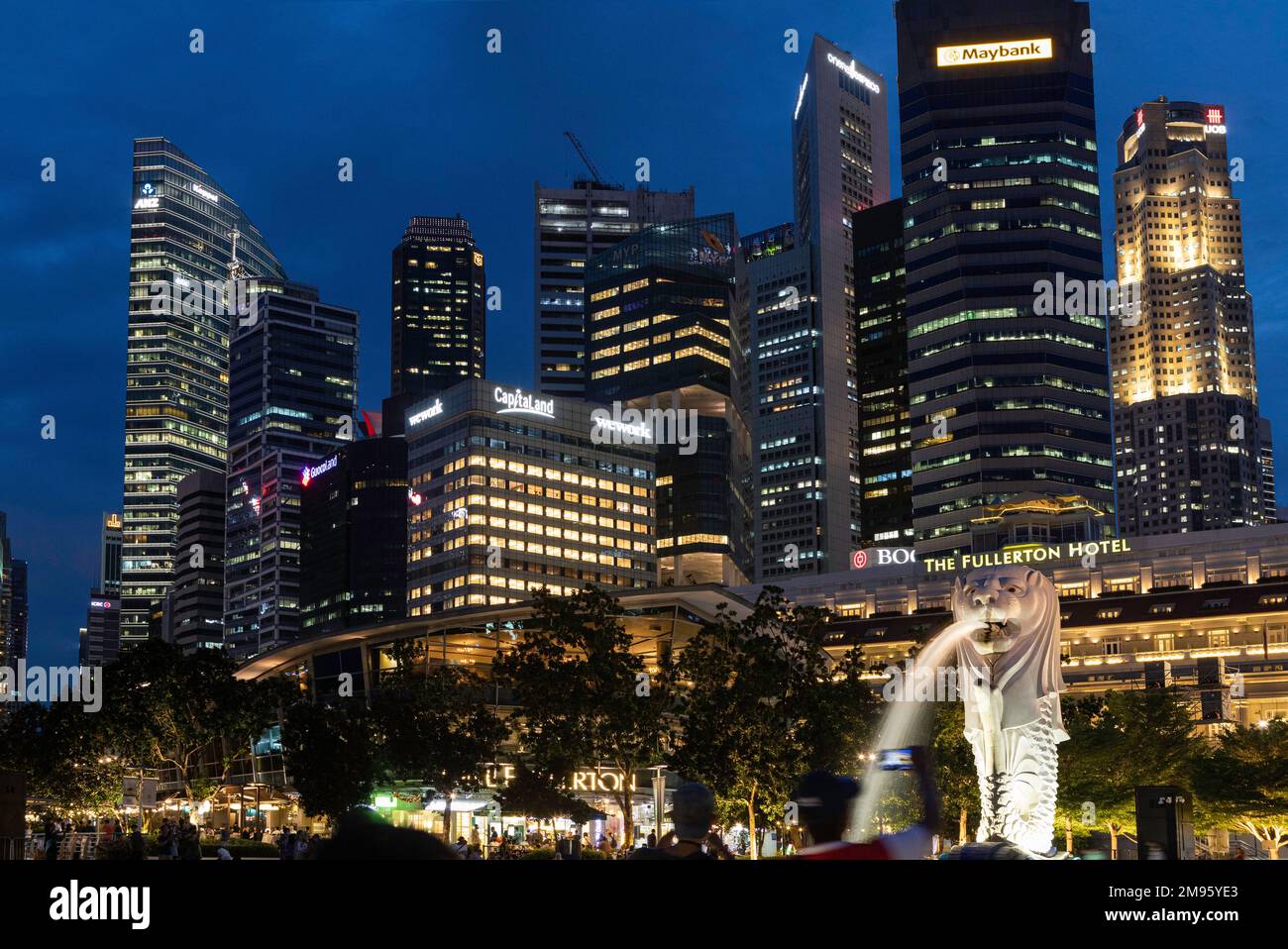 Stunning holiday light display hi-res stock photography and images - Alamy