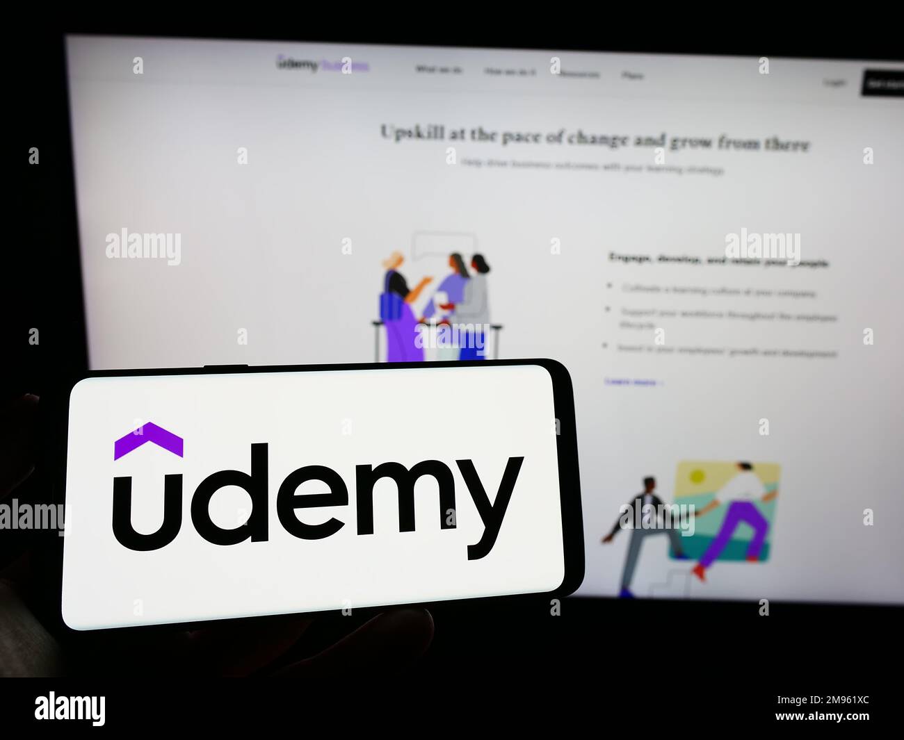 Udemy course hi-res stock photography and images - Alamy