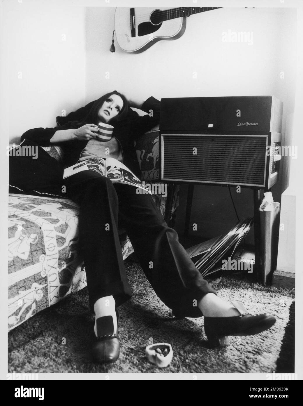 Teenage magazine 1960s Black and White Stock Photos & Images - Alamy