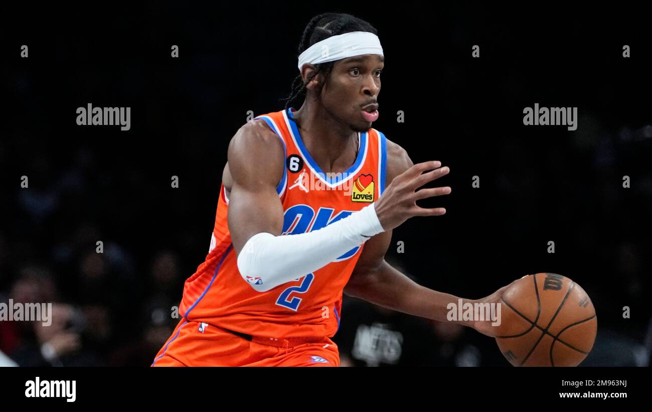 Oklahoma City Thunder's Shai Gilgeous-Alexander (2) during the second ...