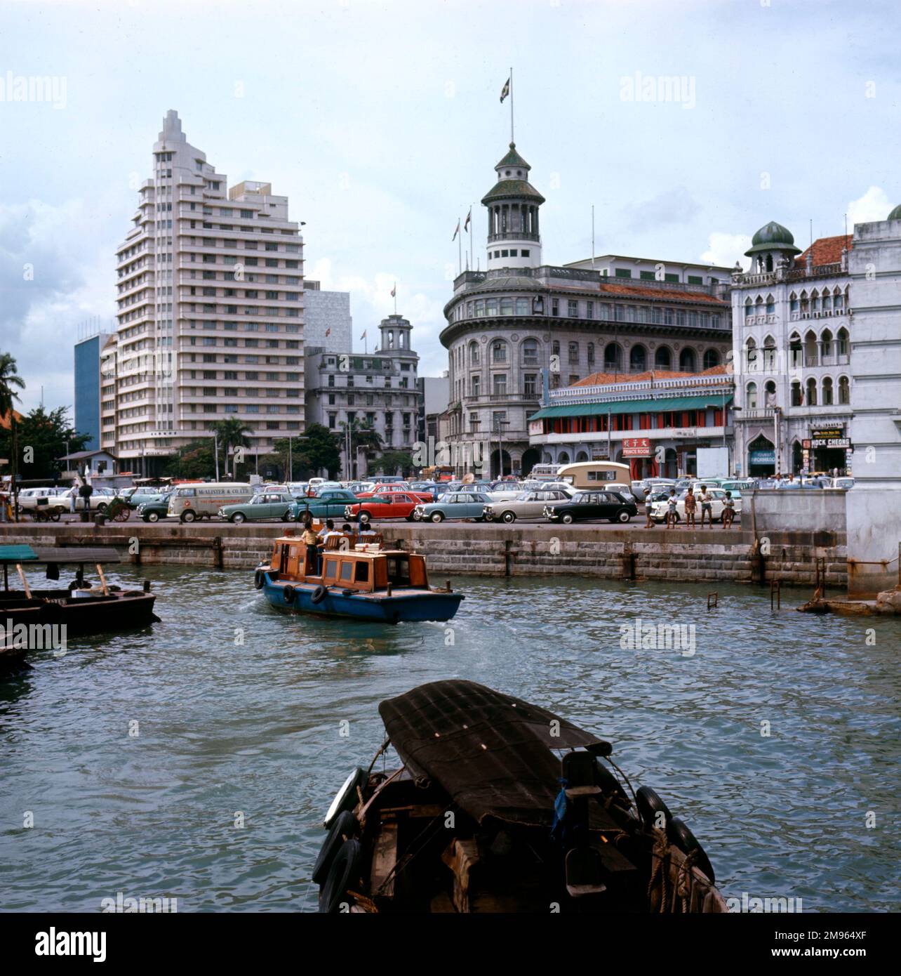 Raffles Quay, Queenstown waterfront Stock Photo - Alamy